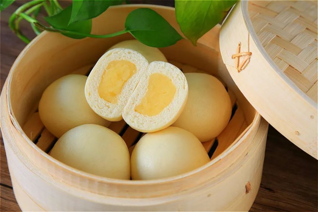 Chinese Steamed Custard Bun | China Yummy Food